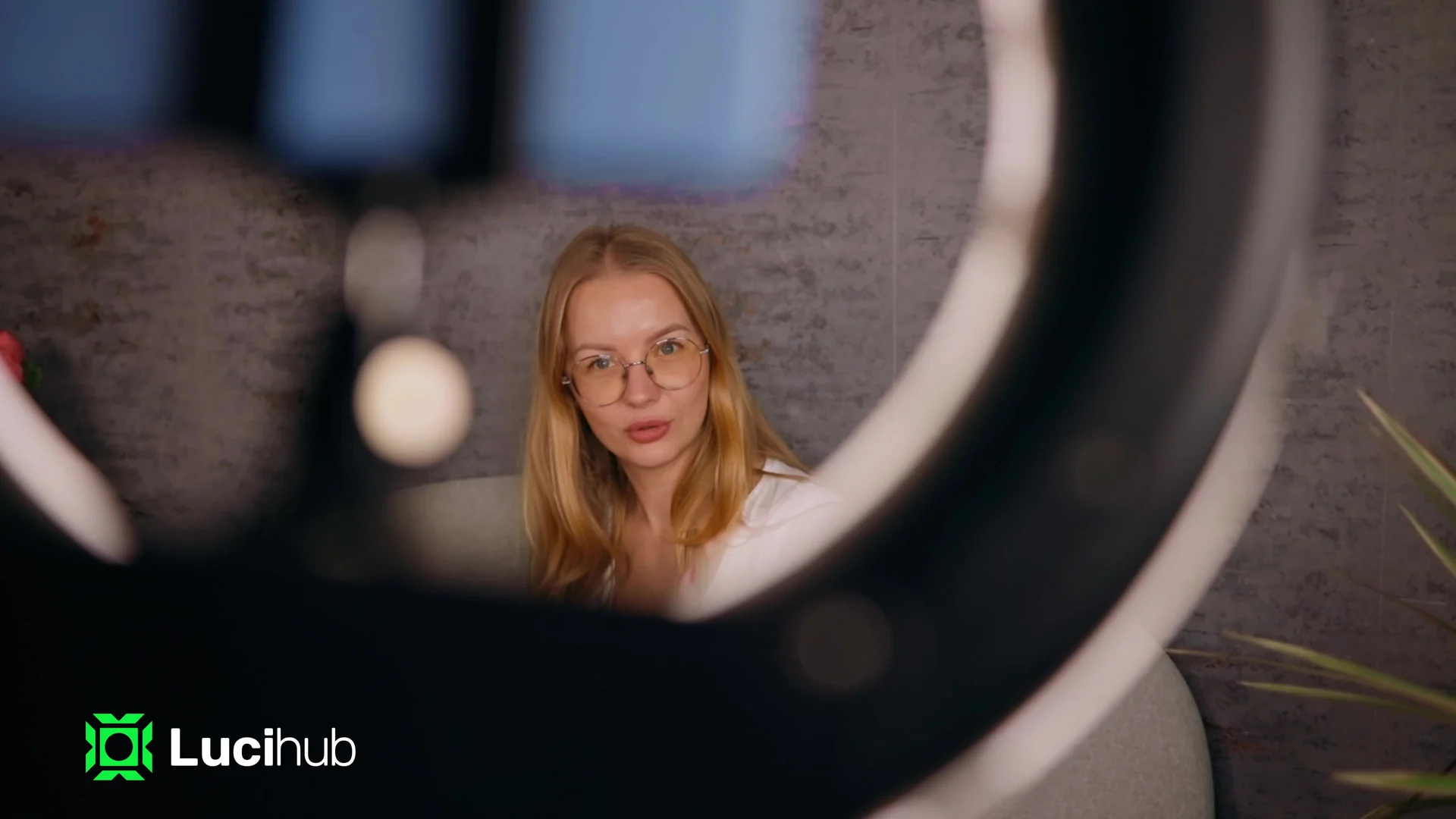 How to Use a Ring Light for Better Social Media and Video Lighting